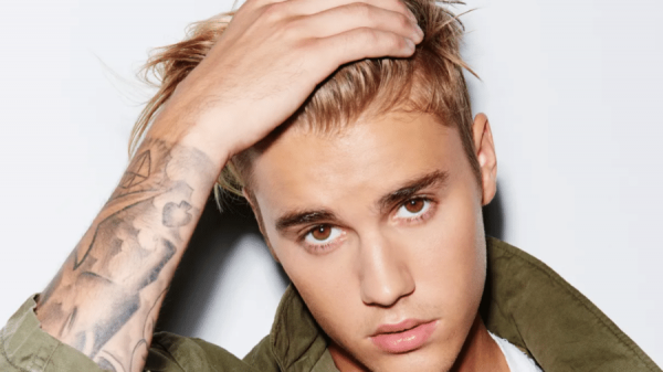 Justin Bieber anuncia adiamento de shows de turnê por problemas de ... Justin Bieber anuncia adiamento de shows de turnê por problemas de ...